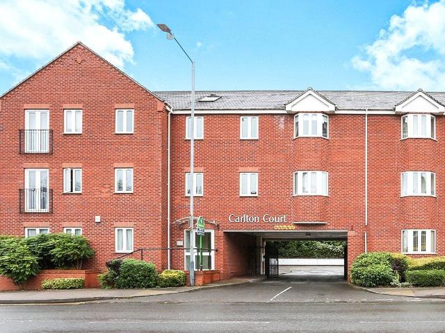 Nuneaton Road, Bedworth, Warwickshire CV12, 2 bed flat to rent, £875 pcm | PrimeLocation