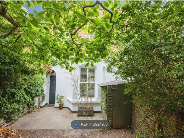 Nunhead Green, London SE15, 2 bed terraced house to rent, £2,900 pcm | PrimeLocation