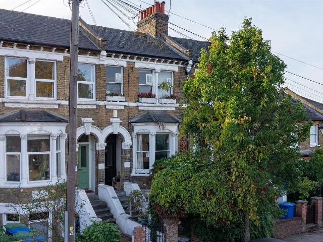 Nunhead Grove, London SE15, 1 bed flat to rent, £1,850 pcm | PrimeLocation