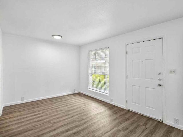 Nueva Vida Apartments 1 Bedroom Apartment for Rent at 666 Maxey Rd, Houston, TX 77013 Northshore