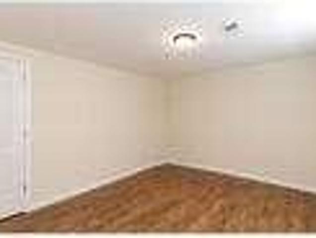 nue SE, Graysville, AL 35073