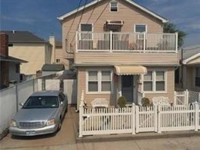 Nugent Ave, Staten Island, Home For Sale