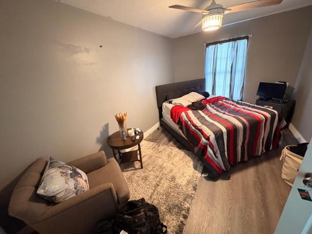 Nurse looking for 2 roommates