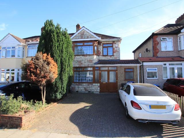 Nursery Close, Enfield EN3, 3 bed terraced house to rent, £2,300 pcm | PrimeLocation