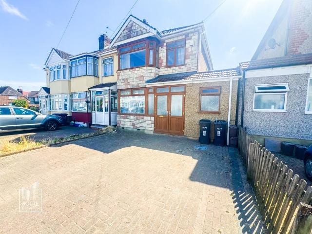 Nursery Close, Enfield EN3, 3 bed terraced house to rent, £2,300 pcm | PrimeLocation