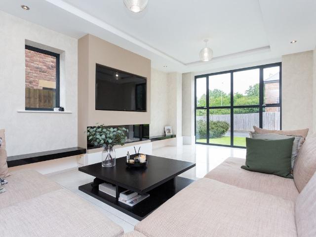 Nursery Close, Fulwood PR2, 6 bed detached house to rent, £3,500 pcm | PrimeLocation