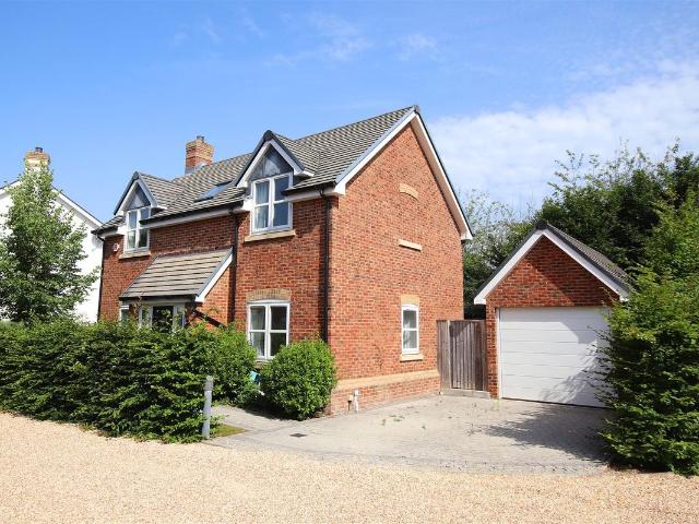 Nursery Grove, Pennington, Lymington SO41, 3 bed detached house to rent, £2,200 pcm | PrimeLocation