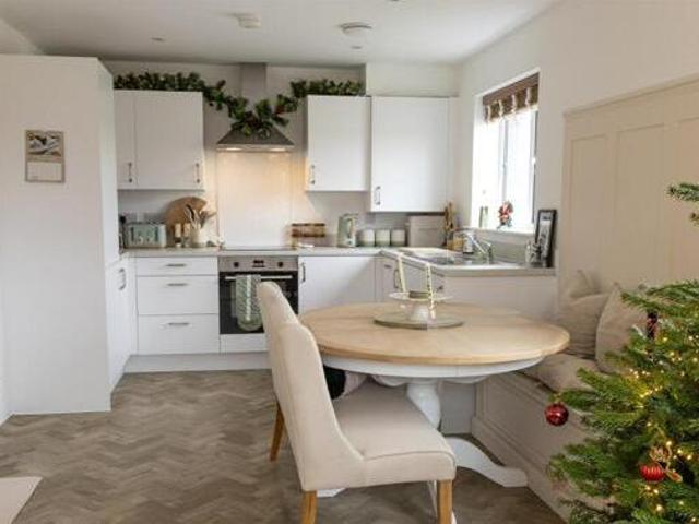 Nursery Rise, Thakeham, 2 Bedroom Flat