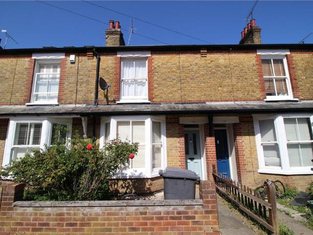 Nursery Road, Chelmsford, Essex, CM2 3 bed terraced house to rent £1,695 pcm £391 pw
