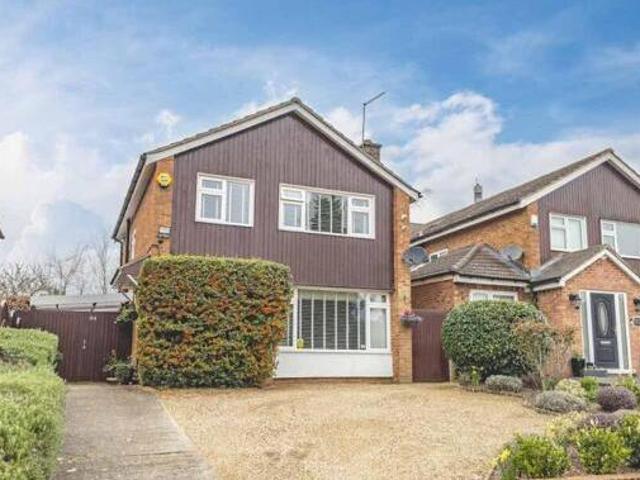 Nursery Road, Taplow, 3 Bedroom Detached