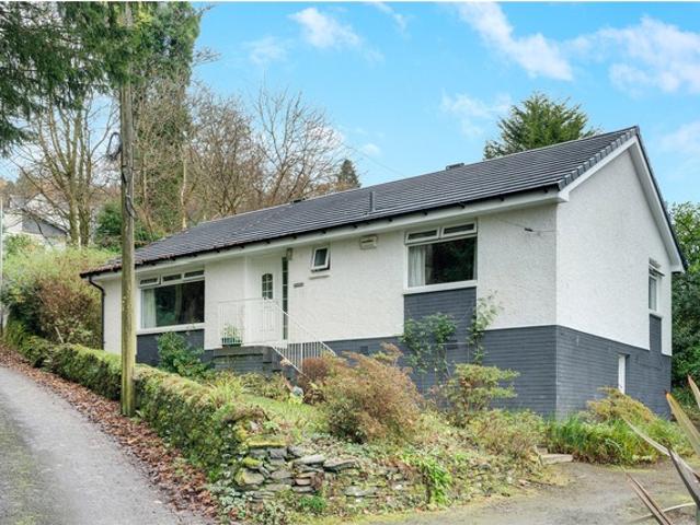 Nurses Brae, Clynder, Helensburgh, G84 0BZ