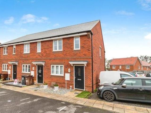 Nursling, Ganders Mead, Southampton, 2 Bedroom End