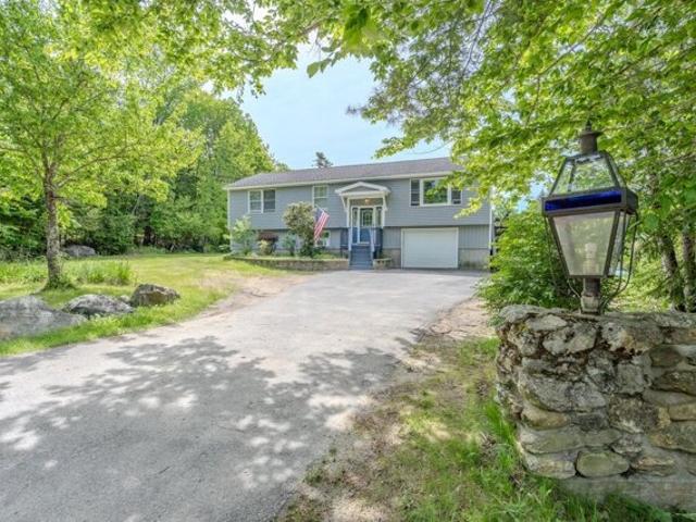 Nutter Cir, Barnstead, Home For Sale