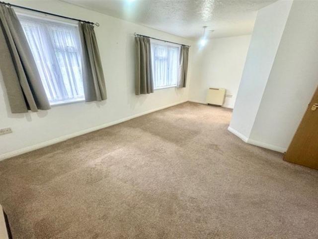 Nutfield Court, Maybush, SO16