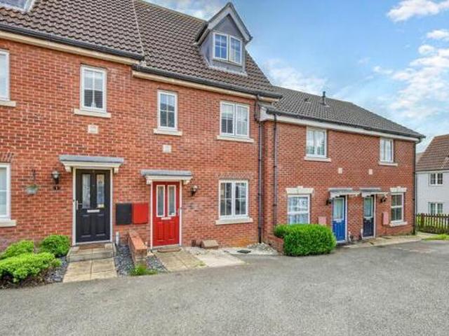 Nuthatch Close, Stowmarket, 3 Bedroom Terraced