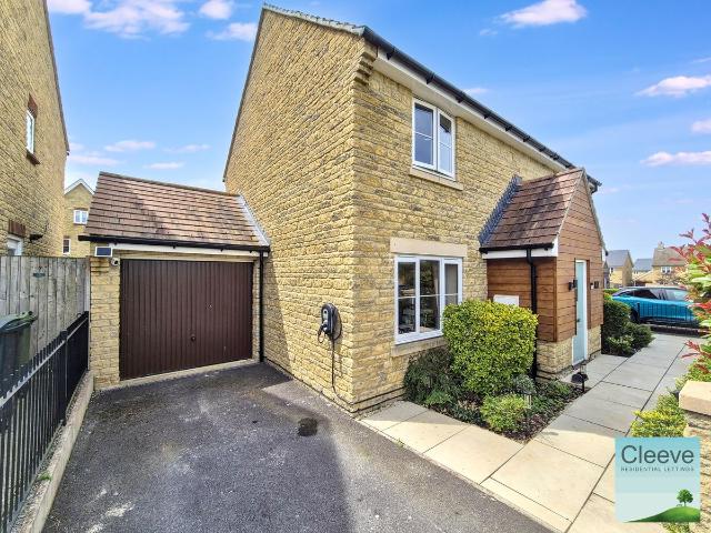Nuthatch Drive, Bishops Cleeve, Cheltenham GL52, 4 bed detached house to rent, £2,300 pcm | PrimeLocation