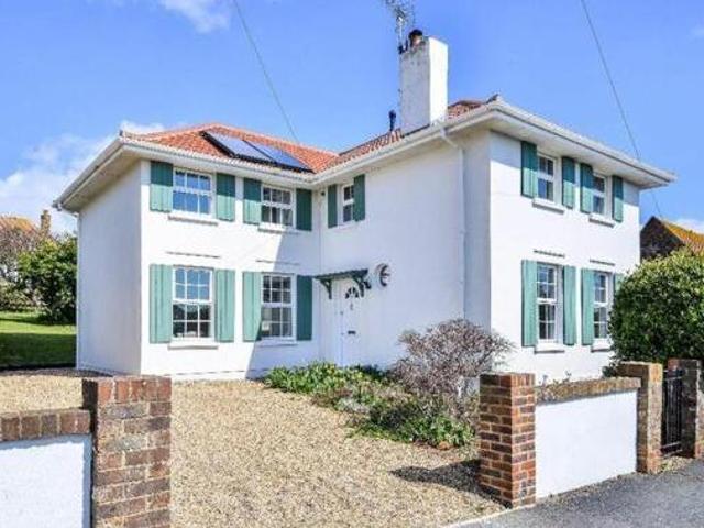 Nutley Avenue, Brighton, 5 Bedroom Detached
