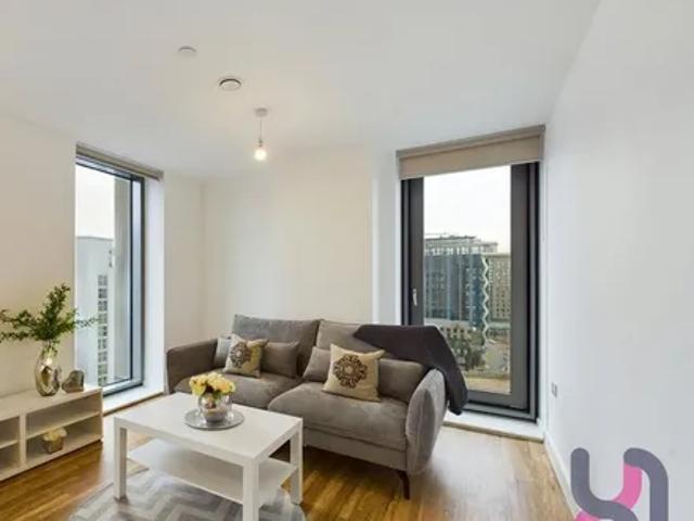 NV Building 2, 98 The Quays, Eccles, M50 3BD, United Kingdom | 2 bed apartment for rent #139269955 | Rentberry
