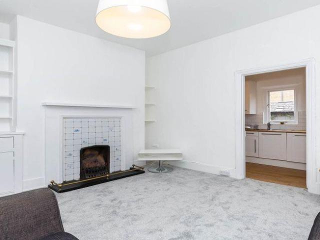 NW1 3 bed flat to rent £3,683 pcm £850 pw