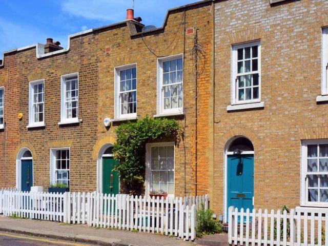 NW1 3 bed house to rent £4,117 pcm £950 pw