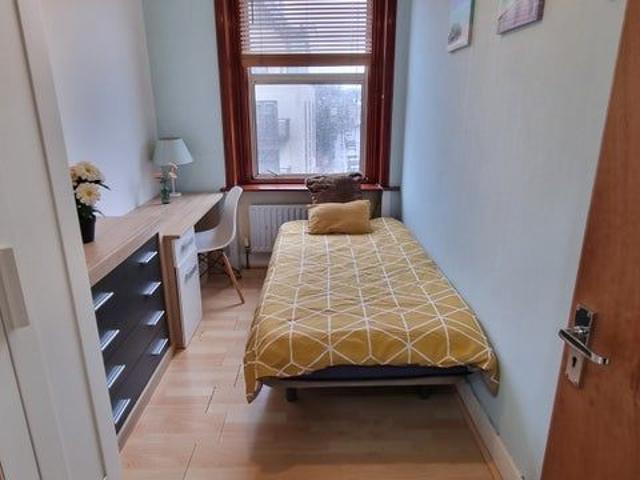 NW2, Room to rent, £630 pcm | PrimeLocation