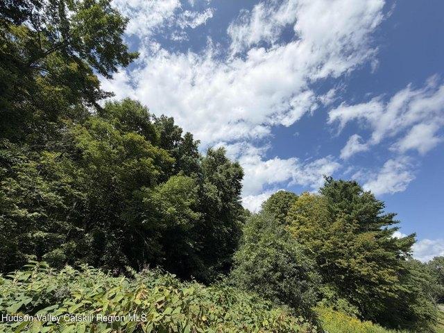 Ny 22, Hillsdale, NY 12529
