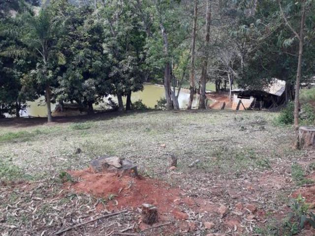 NZRÉ SÍTIO DE 2 ALQUEIRES COM LAGO E NASCENTE