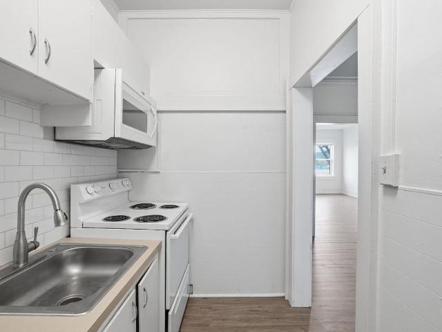 o155 Elm 1 Bedroom Apartment for Rent at 1905 W 2nd Ave, Spokane, WA 99201