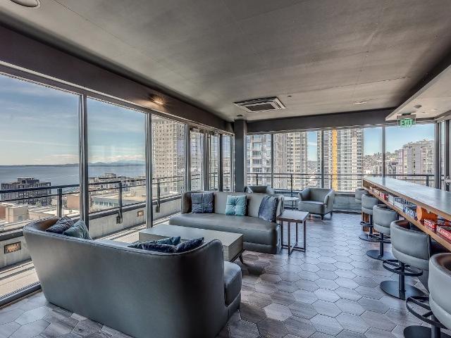 O2 1 Bedroom Apartment for Rent at 2401 3rd Ave, Seattle, WA 98121 Belltown