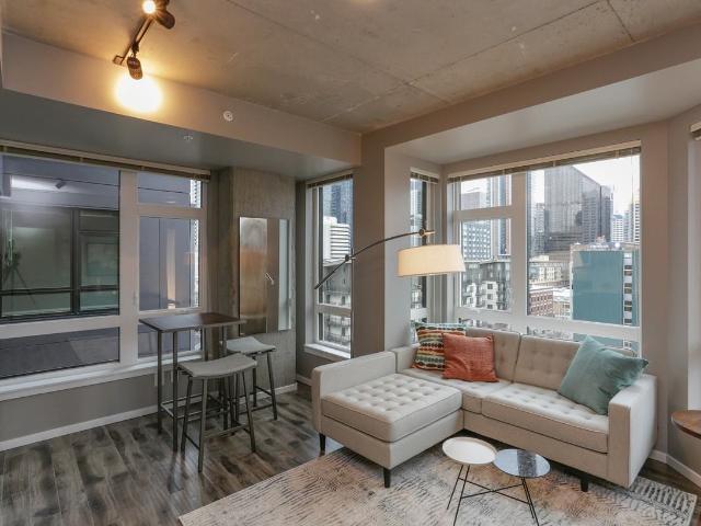 O2 1 Bedroom Apartment for Rent at 2401 3rd Ave, Seattle, WA 98121 Belltown