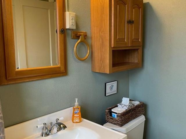 O511 Beverly Court Studios Studio Apartment for Rent at 511 W Evergreen Blvd, Vancouver, WA 98660 Esther Short