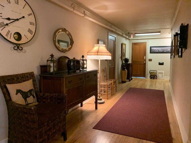 O511 Beverly Court Studios Studio Apartment for Rent at 511 W Evergreen Blvd, Vancouver, WA 98660 Esther Short