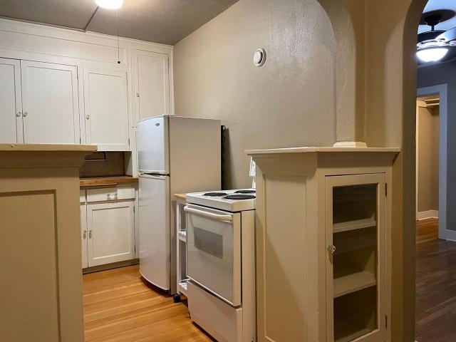 O511 Beverly Court Studios Studio Apartment for Rent at 511 W Evergreen Blvd, Vancouver, WA 98660 Esther Short