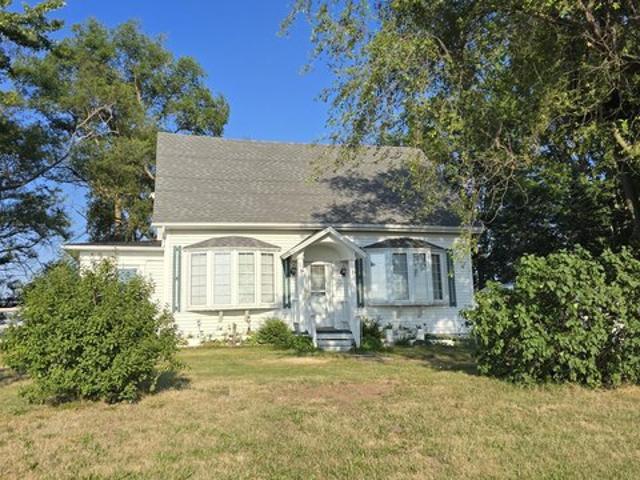 O686 County Road 12, Napoleon, OH 43545