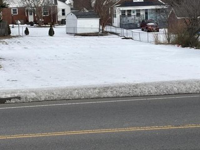 Airport Rd NW, Roanoke, VA 24012