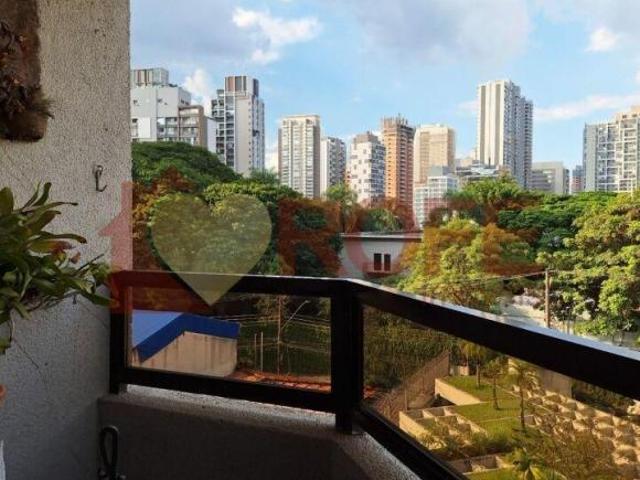 O Condomínio Edificio Melbourne está localizado em Rua dos Brasões