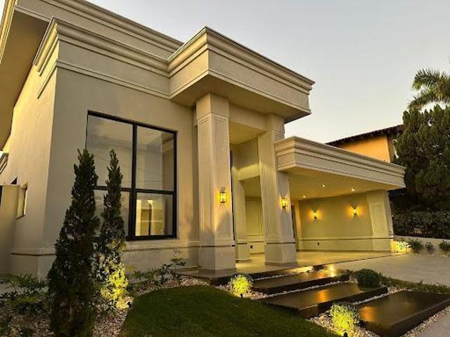 O Endereço do Seu Novo Capítulo: Casa de Luxo no Damha 3