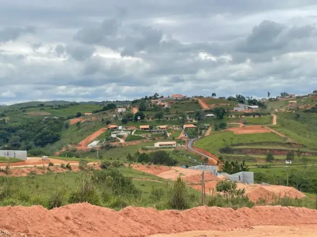 O lote que une conforto, lazer e valorização!