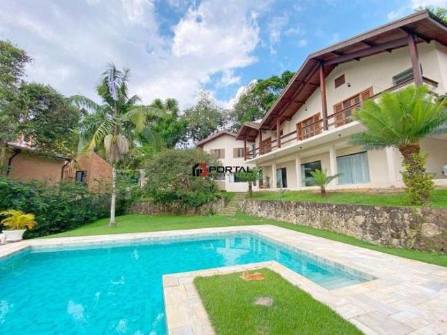 O Paraíso Existe: 1.461m² de Terreno com Natureza e Sofisticação na Granja Viana!