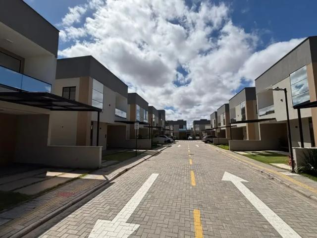 O Refúgio dos Seus Sonhos: Duplex Alto Padrão em Condomínio Fechado!