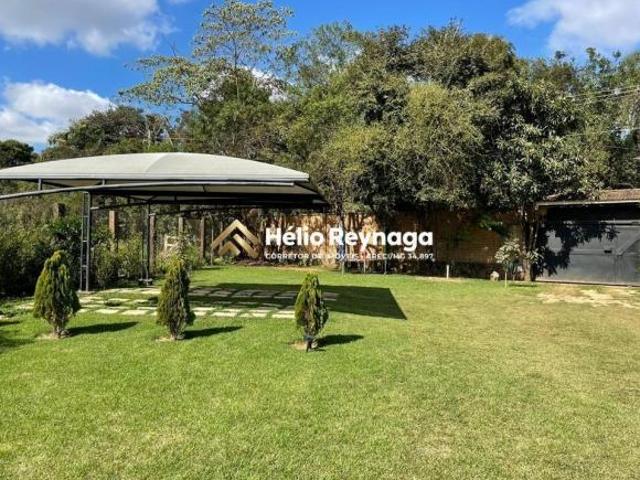 O Seu Refúgio Dentro de Tiradentes: Casa Estilo Chácara com 1.000m²