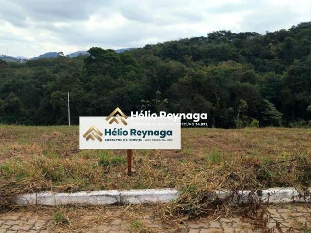 O Seu Refúgio em Tiradentes: Lote de 400m² com Vista para a Serra