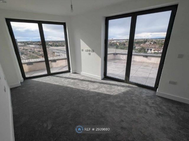 O T O Tower, Ilford IG3, 1 bed flat to rent, £1,789 pcm | PrimeLocation