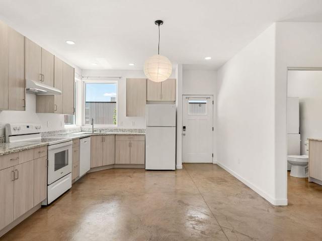 Ocotillo Ridge 2 Bedroom Apartment for Rent at 140 Jefferson St Se, Albuquerque, NM 87108 Highland Business
