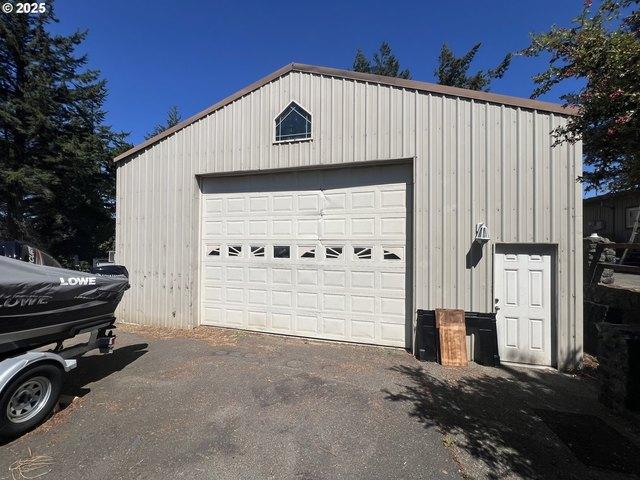 Oconnell Unit 8600, North Bend, OR 97459