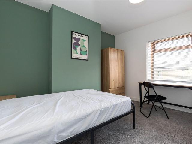 Occupation Street, Newcastle, Staffordshire ST5, Room to rent, £542 pcm | PrimeLocation