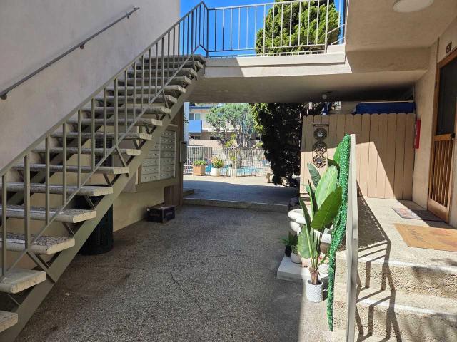 Ocean Villas ov54 1 Bedroom Apartment for Rent at 24065 Ocean Ave, Torrance, CA 90505 Walteria