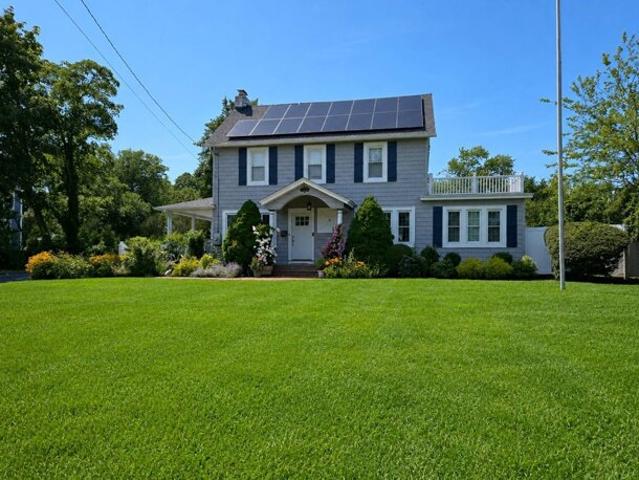 Ocean Ave, Amityville, Home For Sale