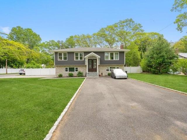Ocean Ave, Bohemia, Home For Sale