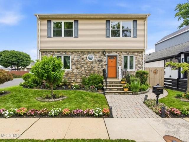 Ocean Ave, North Middletown, Home For Sale